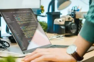 What are programmers like? Smashing the top 5 stereotypes - Codecool